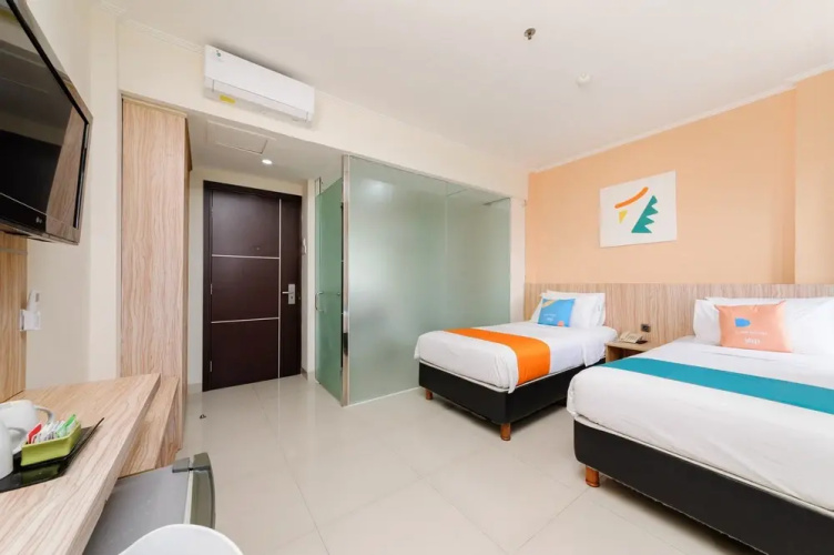 Sans Hotel Green Bekasi By Reddoorz - Jakarta