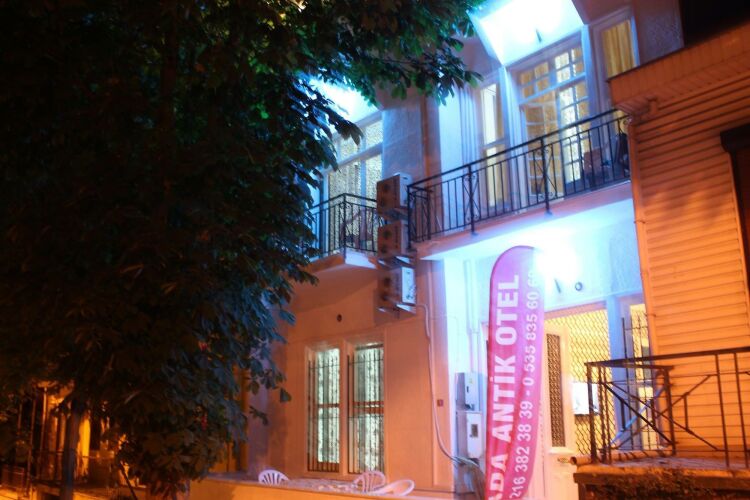 Ada Antik Otel - Adalar