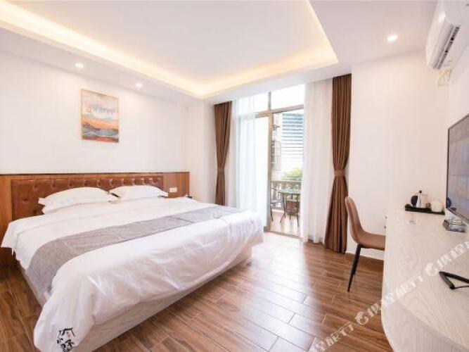 Xiaoshu Wushe Boutique Hostel - Haikou