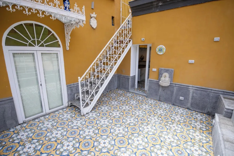 Leone Camere D'autore  Centro Storico - Napels
