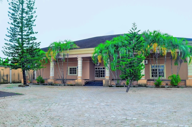 Hotel Adonai Limited - Benin City