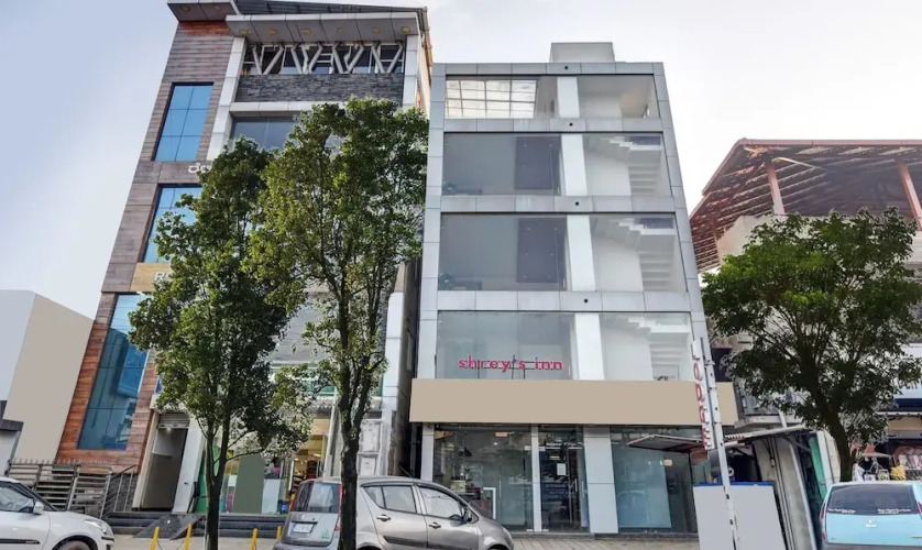 Itsy Hotels Shrey's Inn Mallandur Road - 吉格默格盧爾