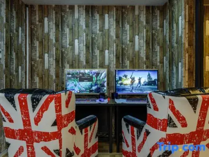 Beibuwan No.1 Capricorn E-sports Theme Seaview Hotel - Beihai