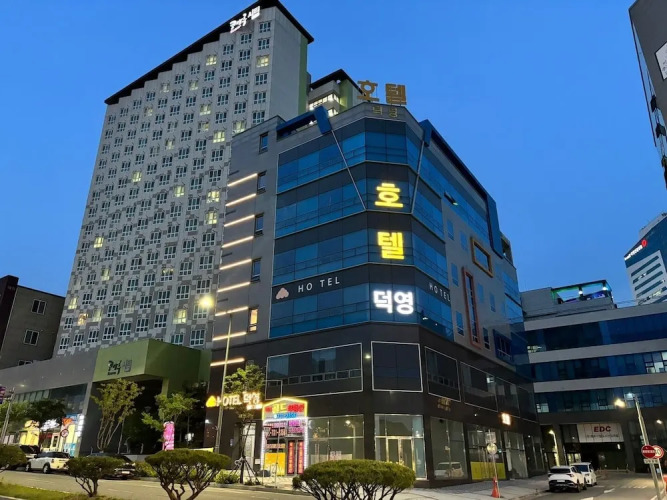 Hotel Deokyeong - 횡성군