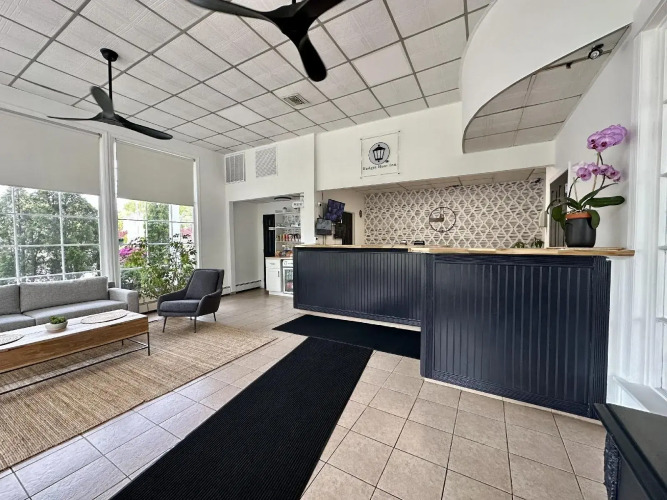 Budget Host East End Hotel In Riverhead - Riverhead, NY