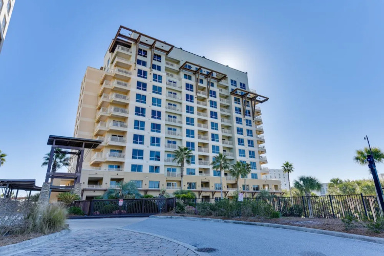Destin Resort Studio W/ Pool - Walk To Beach! - Miramar Beach, FL