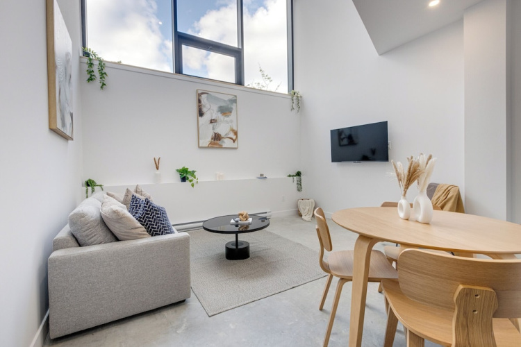 Hotel Le Mile End - M11 - Laval