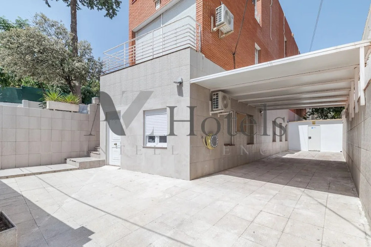 Ayz Joaquín Pol - Auto Check-in Property - Madrid