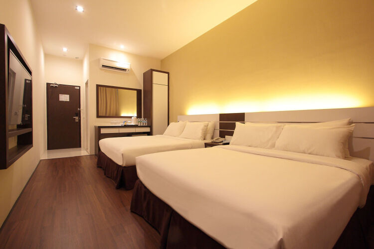 Skytree Hotel - Kuantan