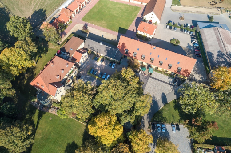 Hro Hotel Rittergut Osthoff Gmbh - Osnabrück