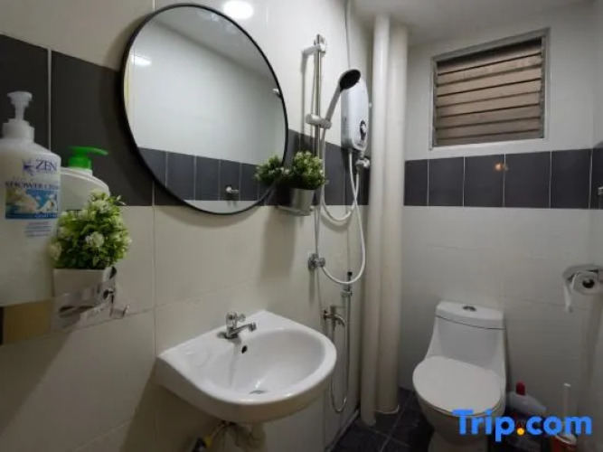 Bangi #Muji Family Suite #Netflix 8pax Near Ukm - Bangi