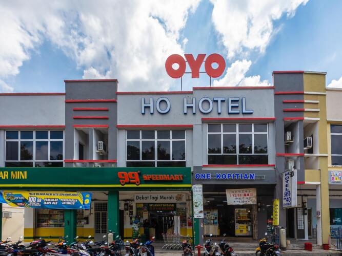 Oyo 1185 Ho Hotel - Ayer Keroh