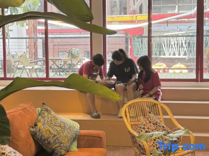 Traveller Ark Hotel & Bunks - Kuala Lumpur