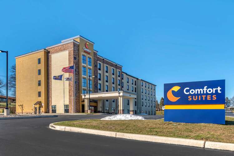 Comfort Suites Camp Hill-harrisburg West - Harrisburg, PA
