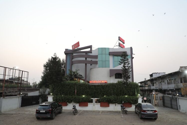 Hotel Gokul - Gandhidham