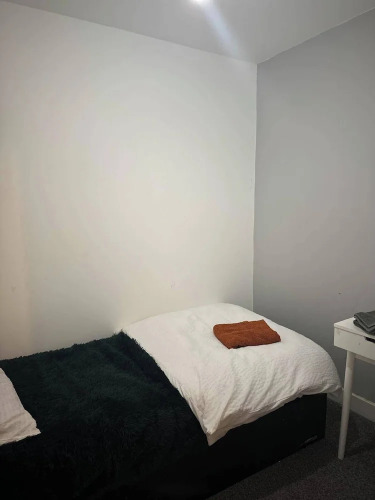 Cosy Central Home - Sleeps 5, Free Parking & Patio - Leicester