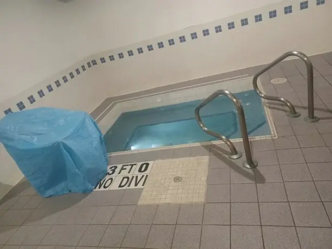 Freedom Inn & Suites - Springfield, IL