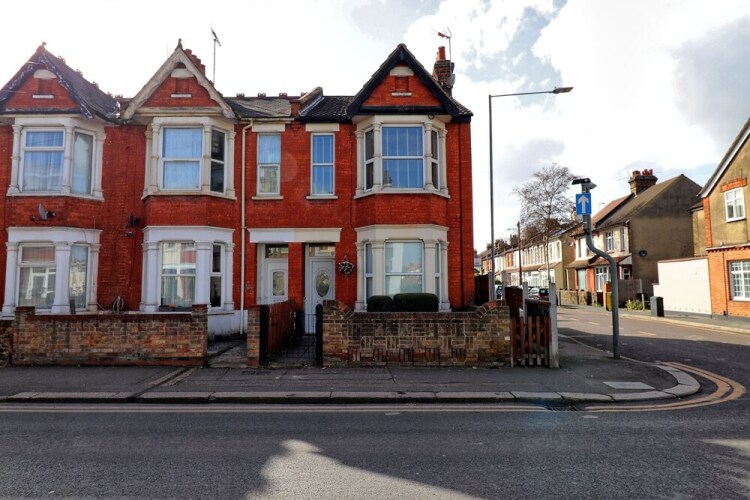Captivating 2bed House In Southend Pet Friendly! - Southend-on-Sea