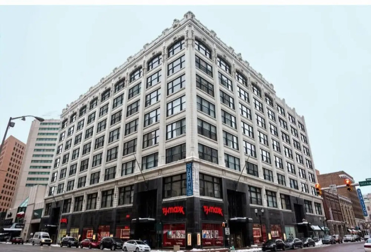 5br Cozysuites The Block With Pool Table - 인디애나폴리스