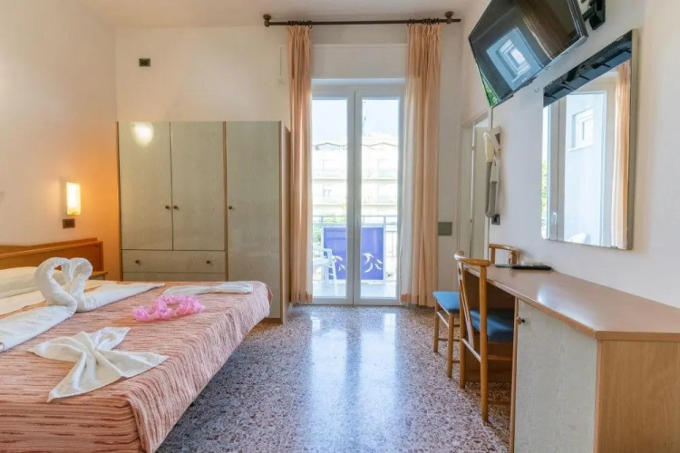 Hotel Beaurivage - Римини