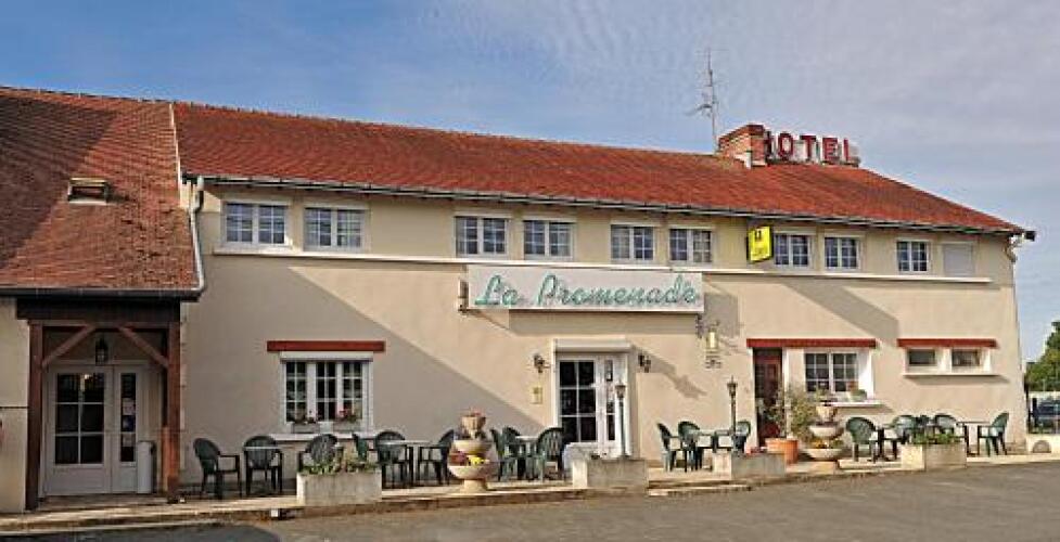 Logis Hotel La Promenade - Indre