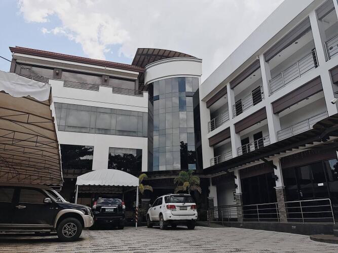 Peridot Suites - Davao City