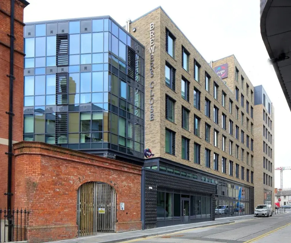 Yugo Brewers Close - Dublin