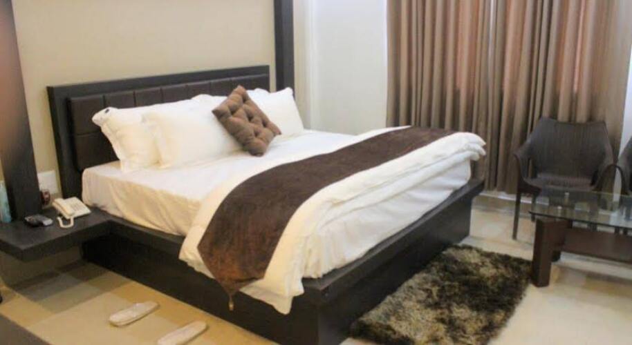 Yug Residency By Oyo - Varanasi