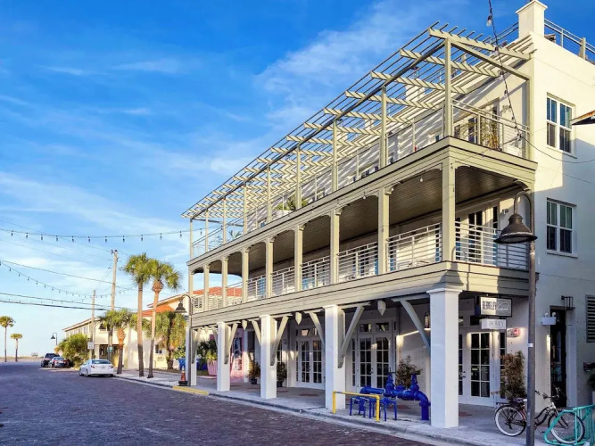 Berkeley Beach Club - St. Pete Beach, FL