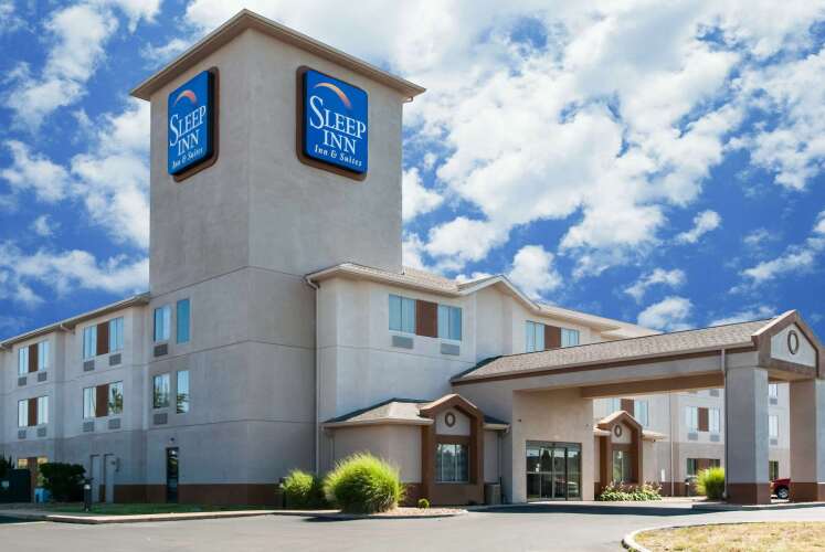 Sleep Inn - Grafton, IL
