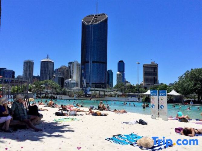 Lovely 2 Beds Apt With City View At South Brisbane - Spring Hill