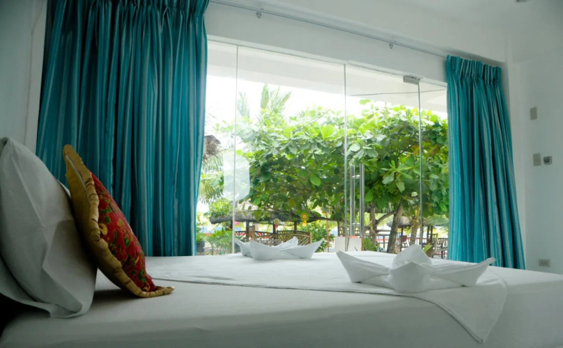 Tum's Resort - Oslob