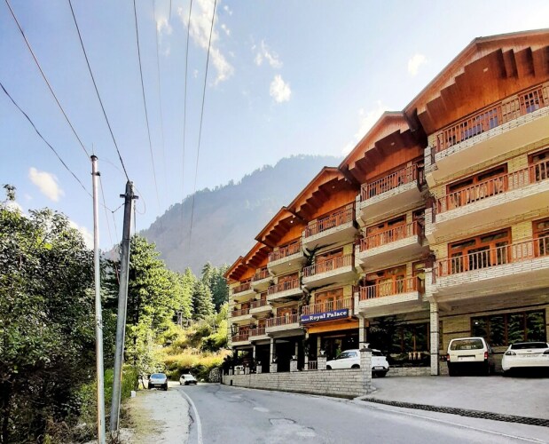 Hotel Royal Palace - Kasol