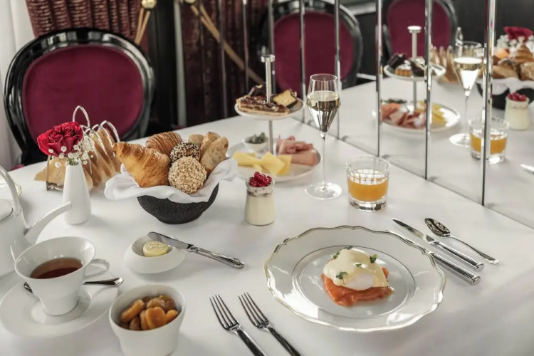 1926 Les Bains Private Spa Suites - Valletta