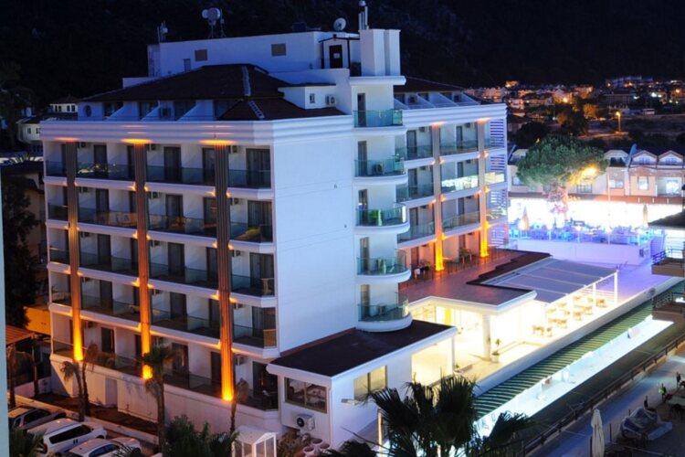 Idas Hotel - Ичмелер