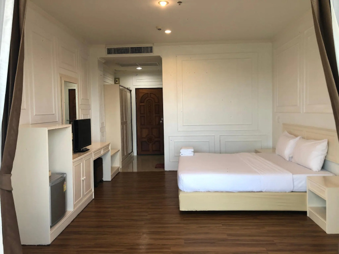 Golden Dragon Resort - Mueang Sing Buri District