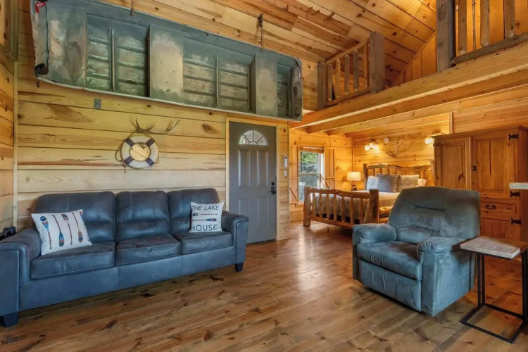 Antlers Lodge - Cabin For 4 - Branson, MO