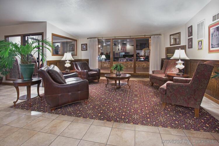 Comfort Inn & Suites Ashland - Ashland, OR