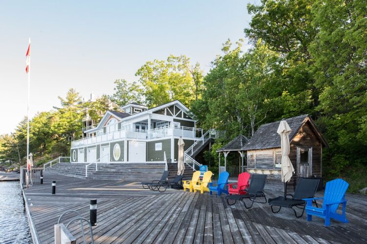 Touchstone Resort - Bracebridge