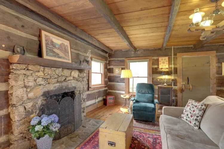 Scenic Hot Springs Retreat Near Appalachian Trail! - Hot Springs, NC