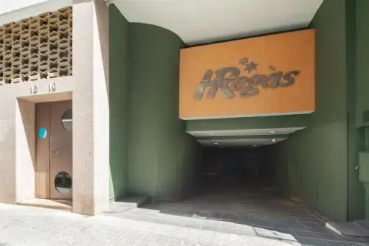 H Regas - Barcelona