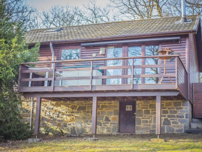 Ardennes Chalet Near Somme-leuze With Terrace - Wallonië