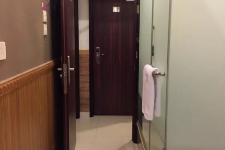 Hop Inn On Nathan Road Hostel - Central