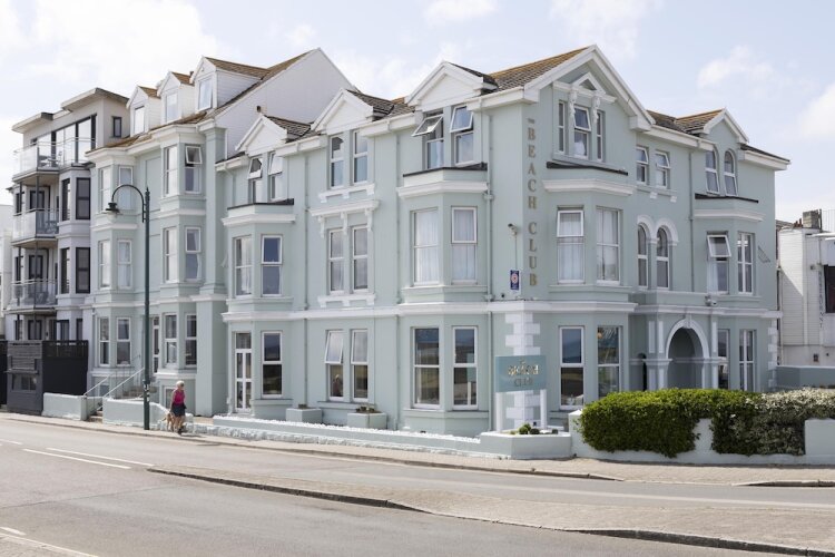 Coast Accommodation - Carbis Bay