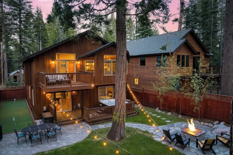 Washoe Chalet By Avantstay Game Room, Hot Tub, Putting Green & Fire Pit - Lac Tahoe
