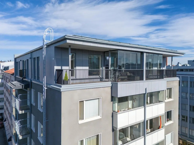 Luxurious 1br Penthouse With Balcony - Tampere