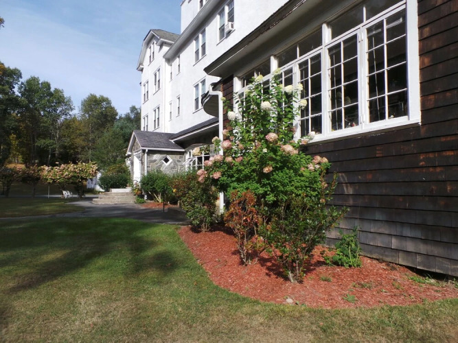 Kenoza Lake View Manor - Bethel, NY