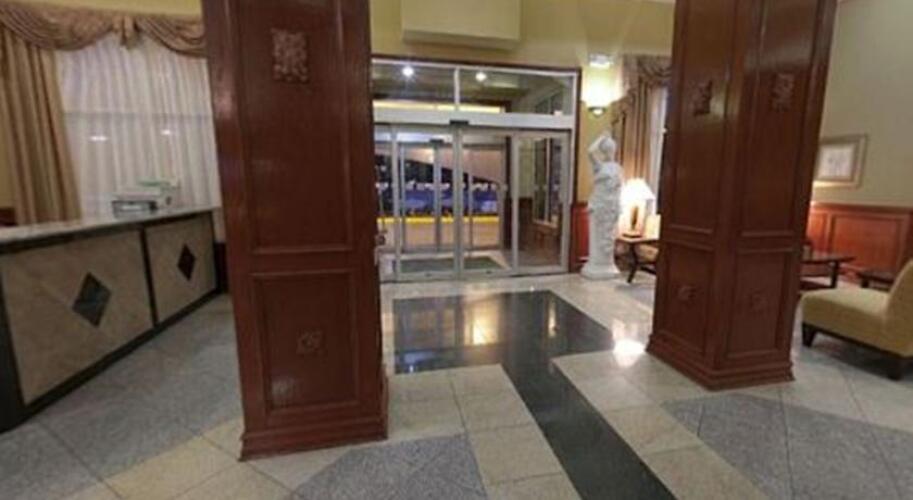 Holiday Inn Hotel & Suites Hattiesburg-university - Hattiesburg, MS