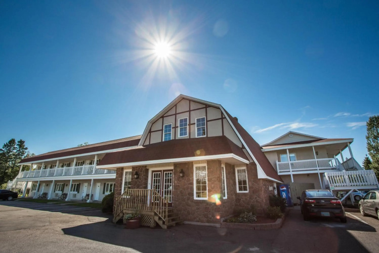 Canadas Best Value Inn & Suites Summerside - Prince Edward Island