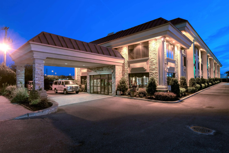 Five Towns Inn - Jfk Airport - State of New York